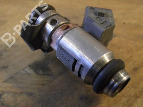 Injector RENAULT TWINGO I (C06_) 1.2 16V (C06C, C06D, C06K) 10800783 ...