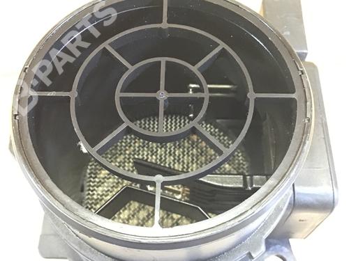 Mass air flow sensor MERCEDES-BENZ C-CLASS (W203) C 180 (203.035 ...