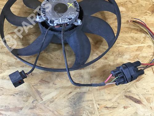 Radiator fan VW TOURAN (1T3) 2.0 TDI 5834318 | B-Parts