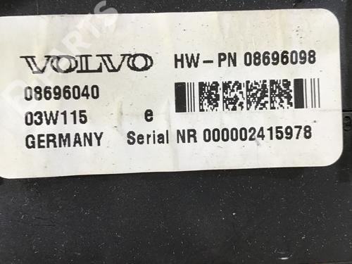 Fuse box VOLVO V70 II (285) D5 7849589 | B-Parts