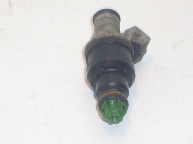 Injector BMW 3 (E36) 320 i 2775015 | B-Parts