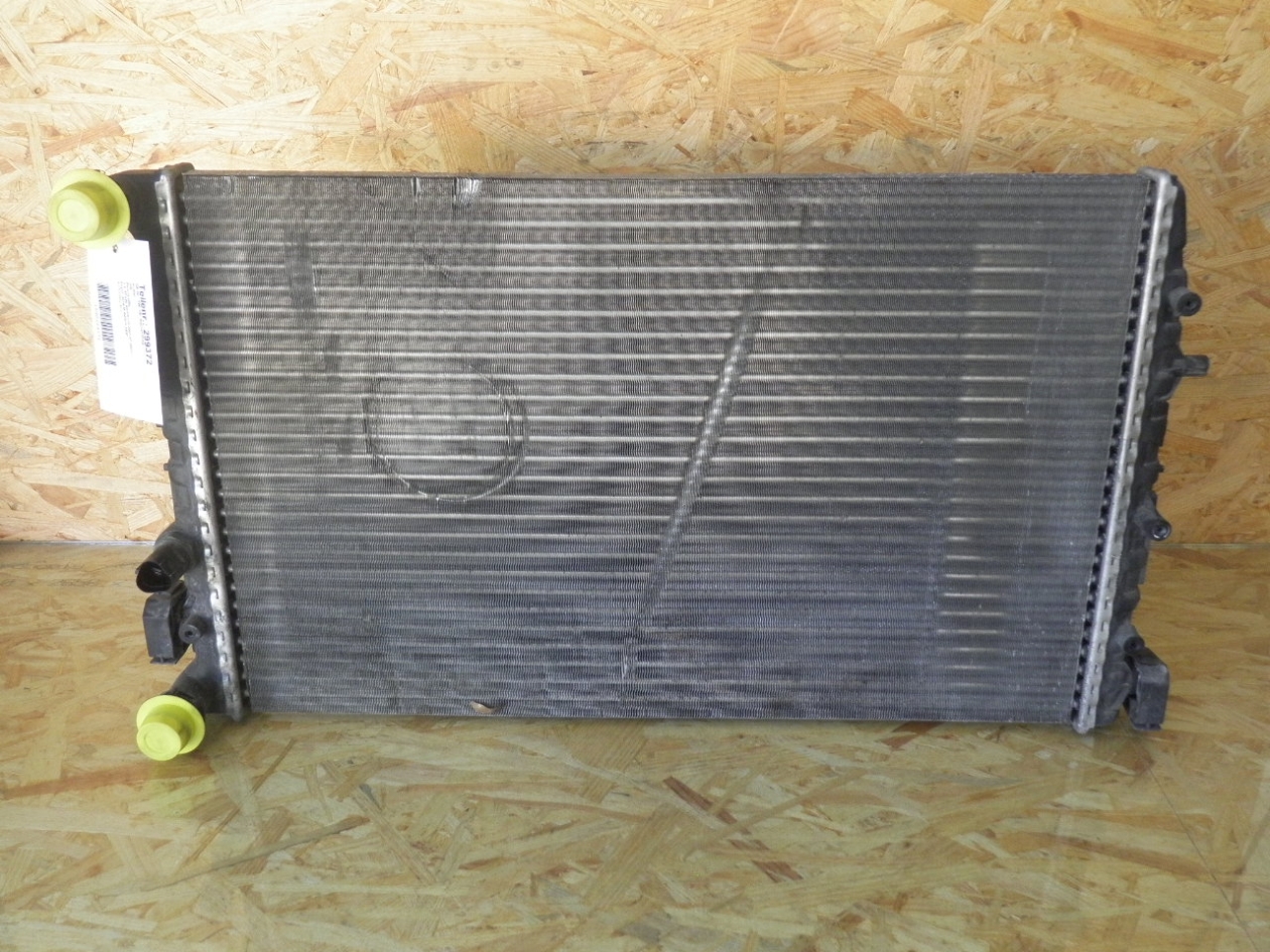 Water radiator VW POLO IV (9N_, 9A_) 1.2 12V 2568495 | B-Parts