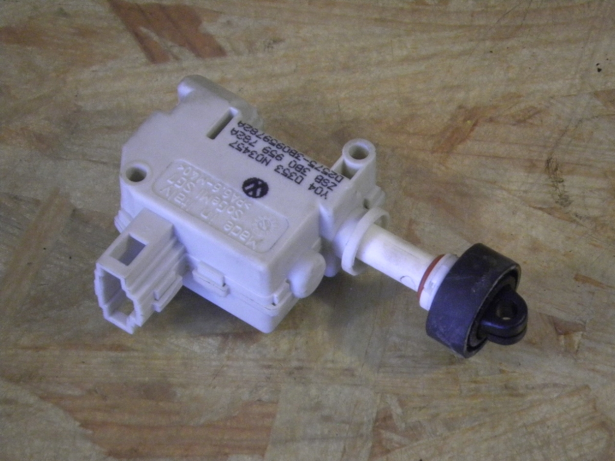 Electronic module AUDI A6 Avant (4F5, C6) 4.2 quattro OE: 3B0959782A ...