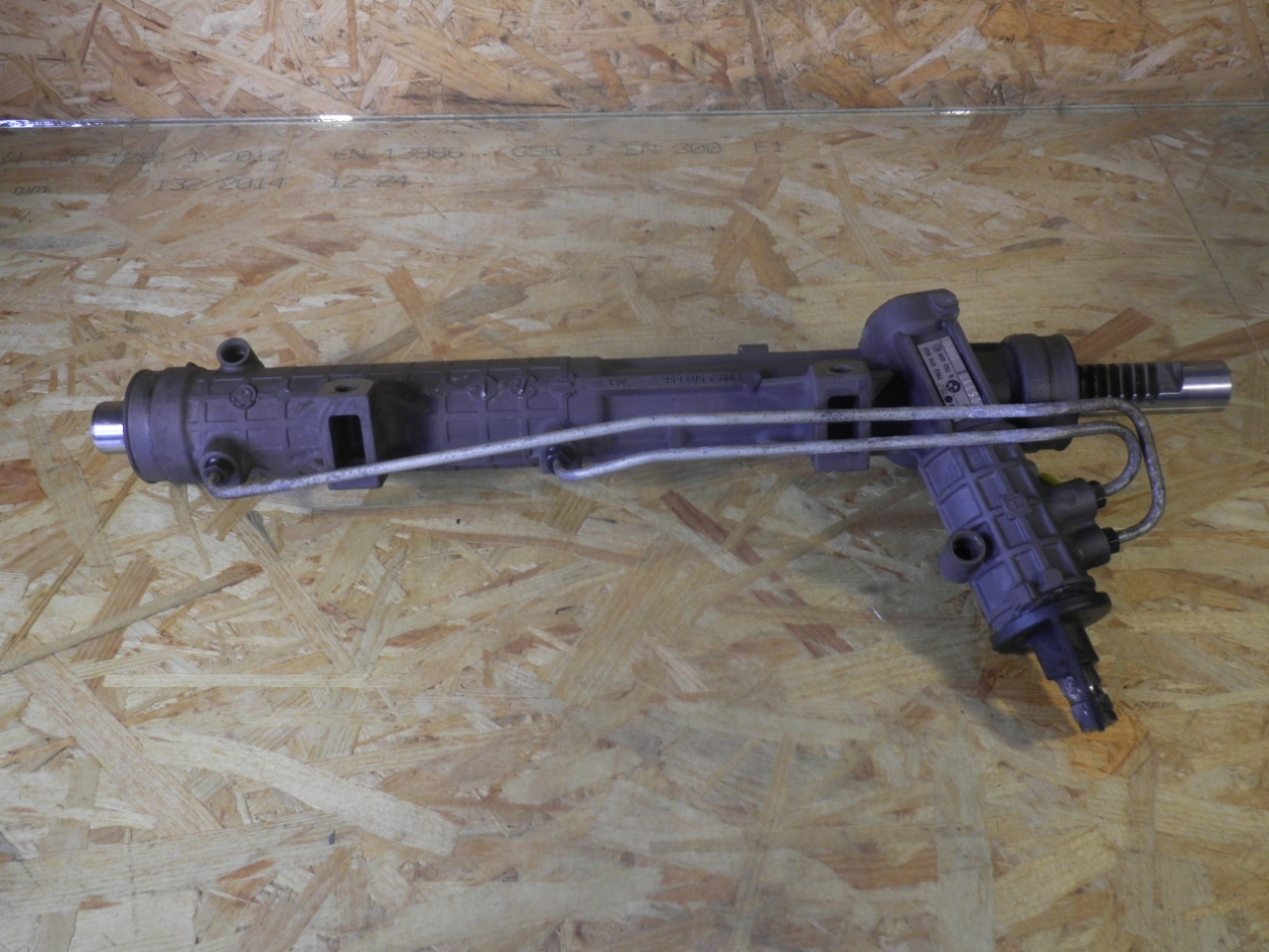 Steering rack BMW 3 (E46) 316 i 2570664 | B-Parts