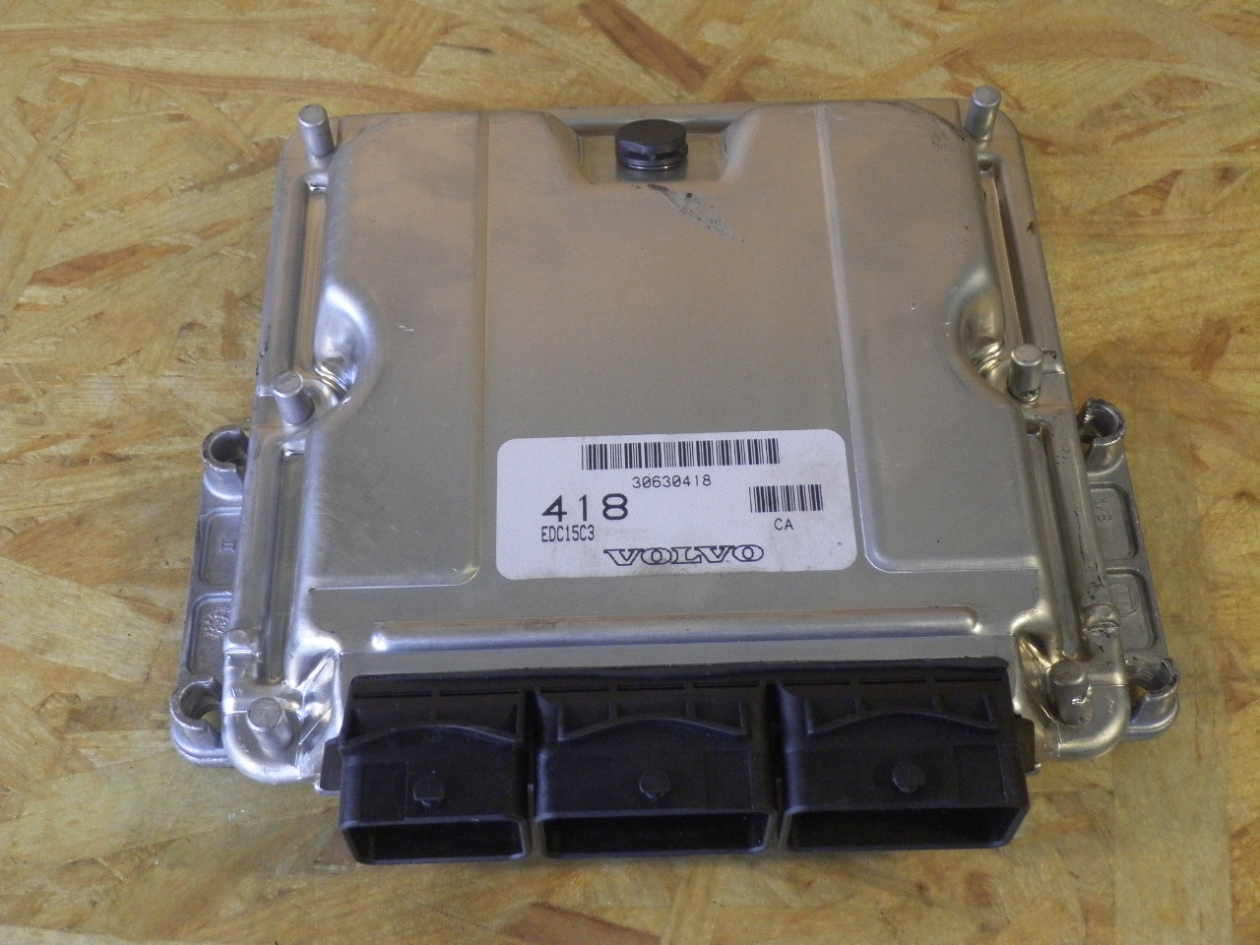 Engine control unit (ECU) VOLVO V40 Estate (645) 1.9 DI 2571050 | B-Parts