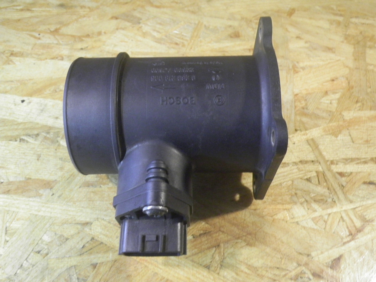 Mass air flow sensor NISSAN ALMERA II (N16) 2.2 Di 2572172 | B-Parts