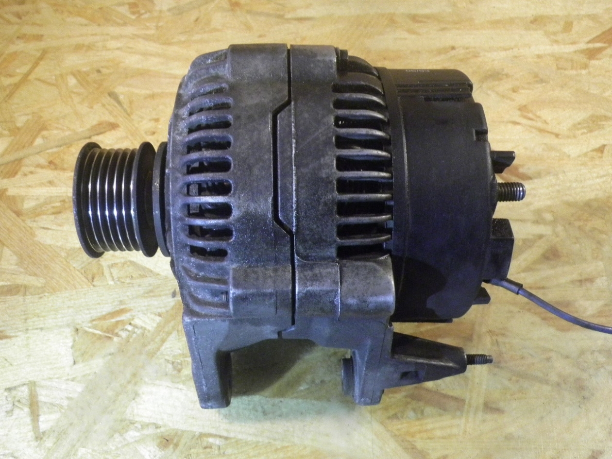 Alternateur AUDI 80 B4 Avant (8C5) 1.9 TDI 2572256 | B-Parts