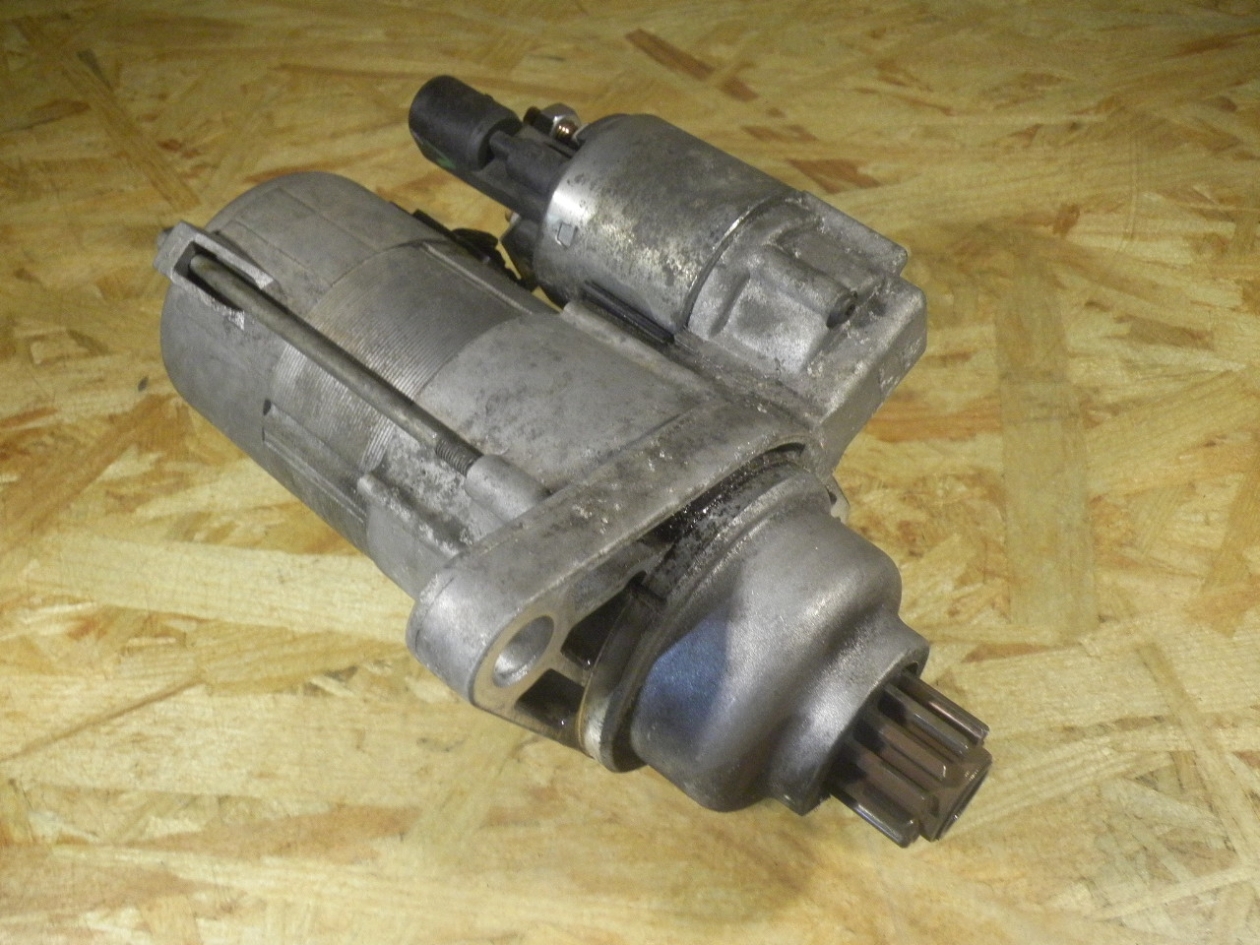 Starter VW TOURAN (1T1, 1T2) 1.9 TDI 2572422 | B-Parts