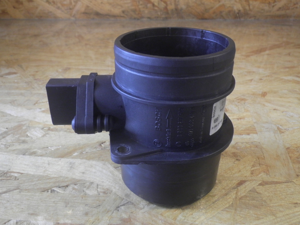 Mass air flow sensor AUDI A3 (8L1) 1.9 TDI 2573963 | B-Parts