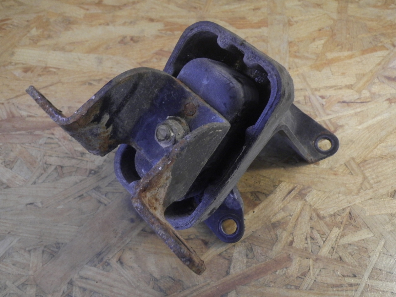 Engine mount SUZUKI JIMNY Closed Off-Road Vehicle (SN) 1.3 16V 4x4 ...