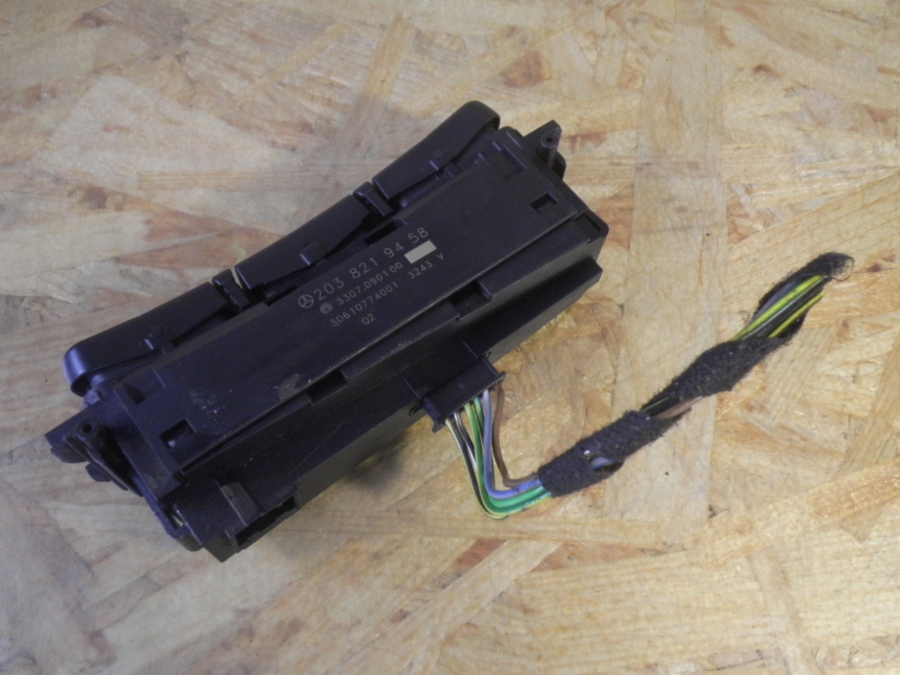 Switch MERCEDES-BENZ CLK (C209) 270 CDI (209.316) MERCEDES-BENZ ...