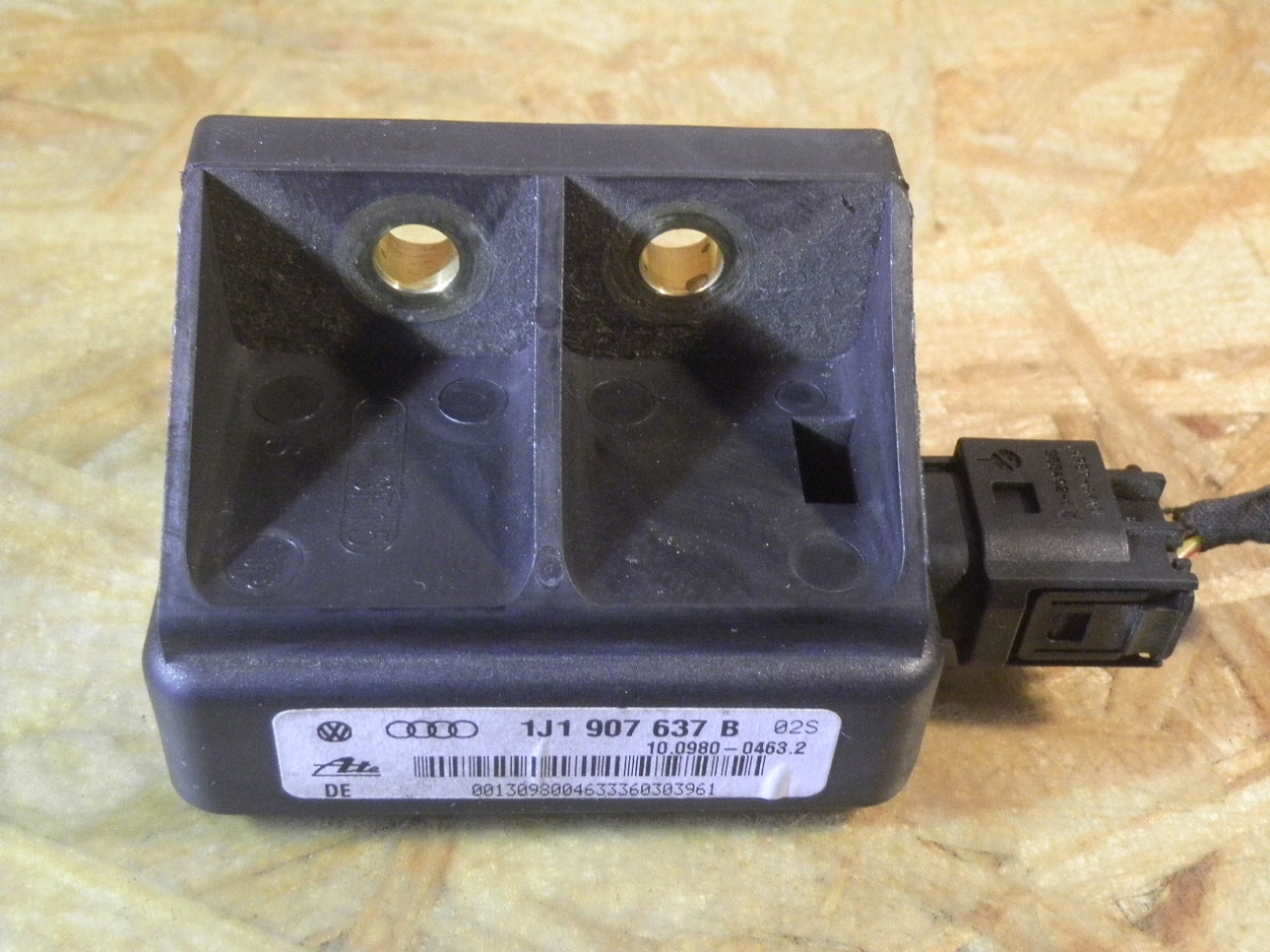 Electronic sensor VW GOLF IV (1J1) 1.9 TDI 2849144 | B-Parts