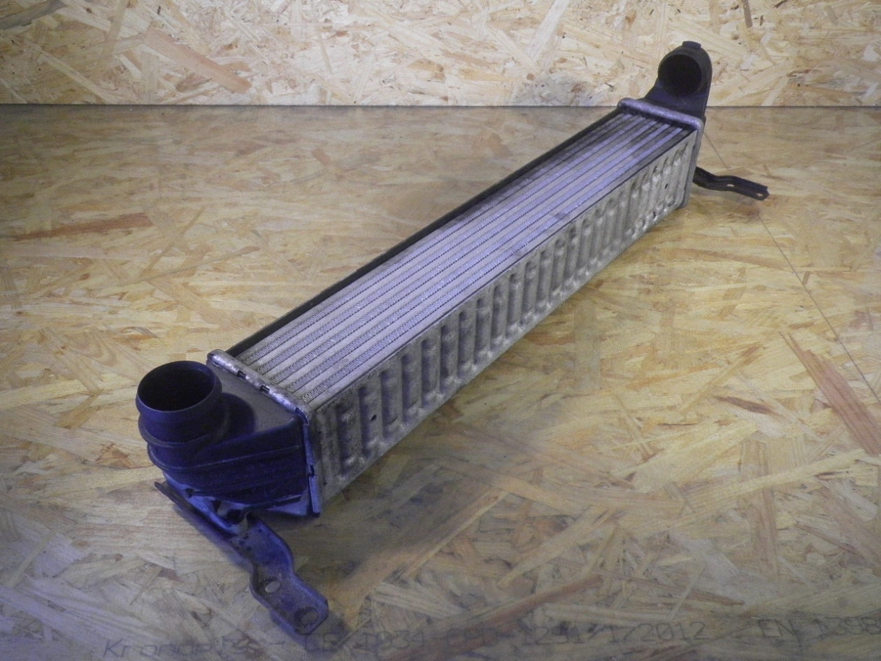 Intercooler VW SHARAN (7M8, 7M9, 7M6) 1.9 TDI 3270675 | B-Parts