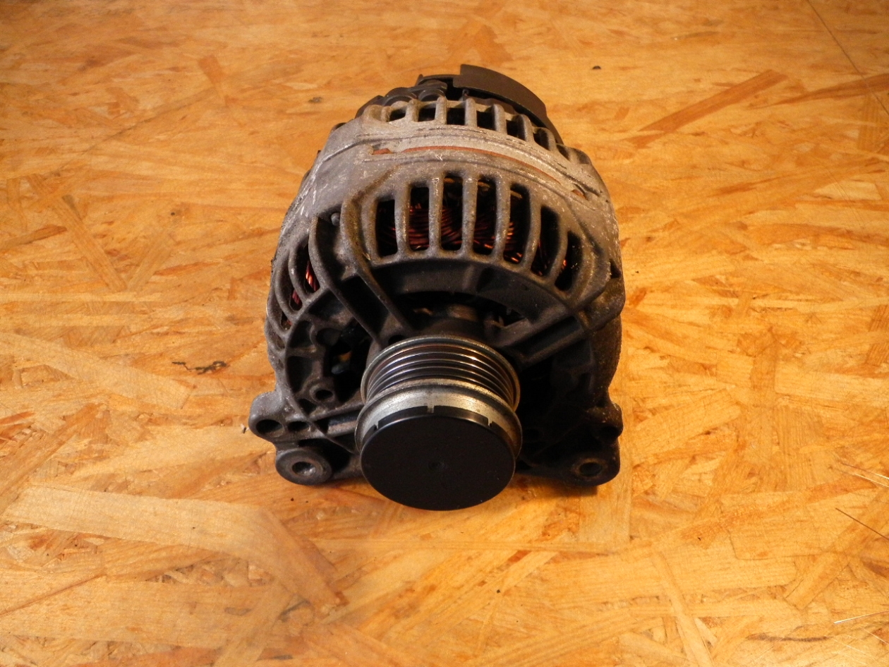Alternator VW PASSAT B5.5 Variant (3B6) 1.9 TDI 3495025 | B-Parts