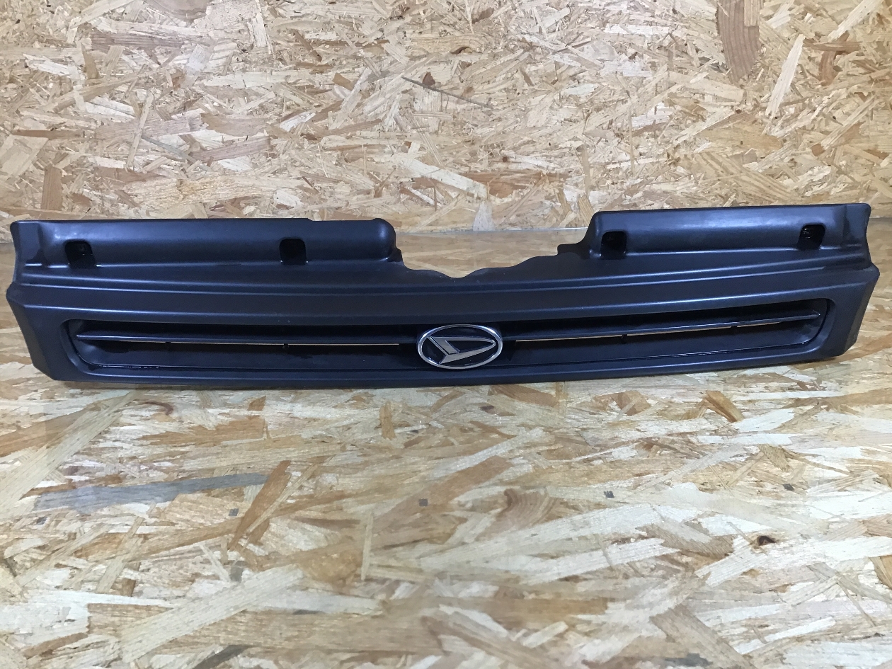 Front grille DAIHATSU CHARADE IV (G200, G202) 1.3 16V 2559379 | B-Parts