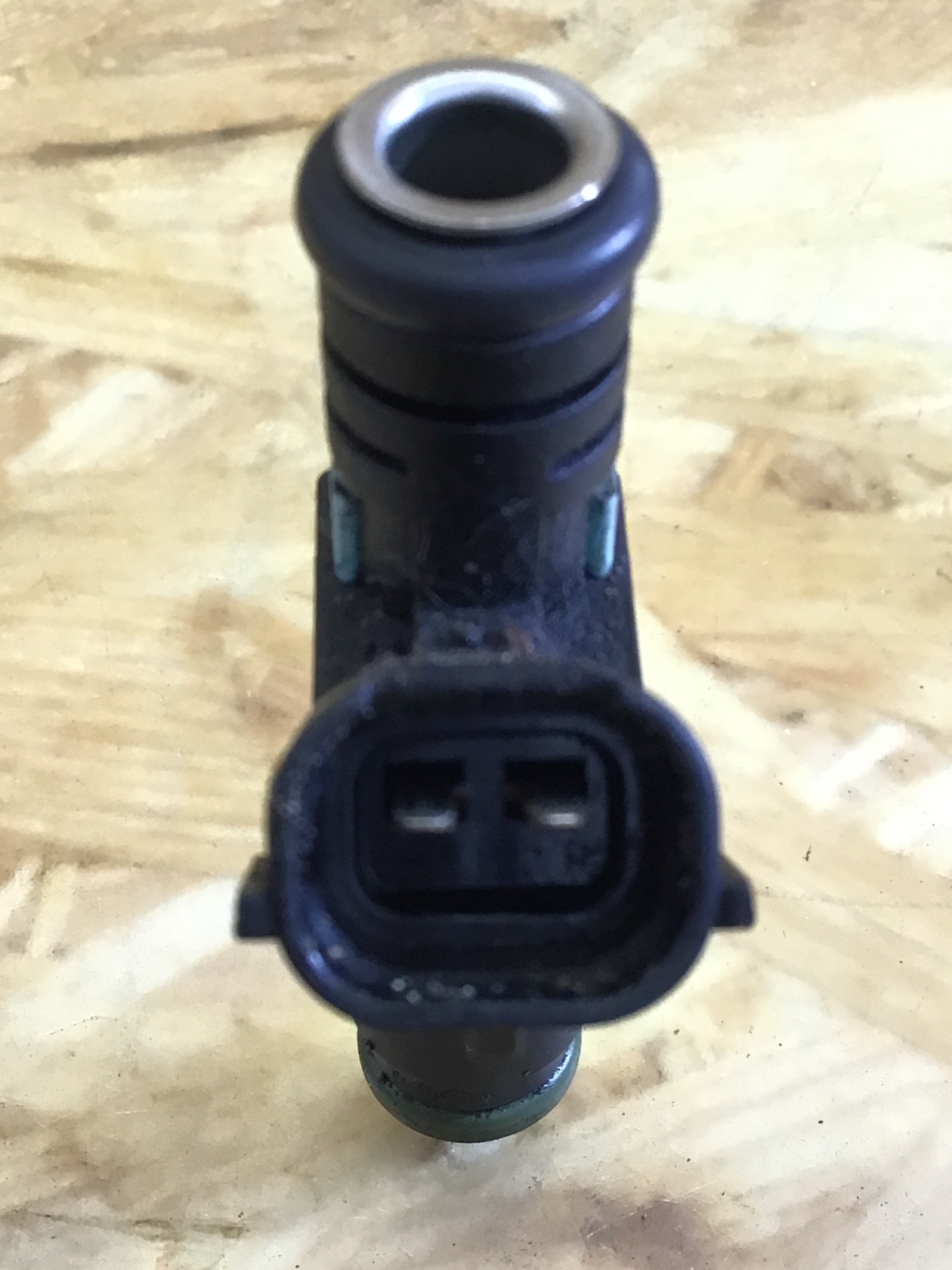 Injector VW FOX Hatchback (5Z1, 5Z3, 5Z4) 1.2 10097467 | B-Parts