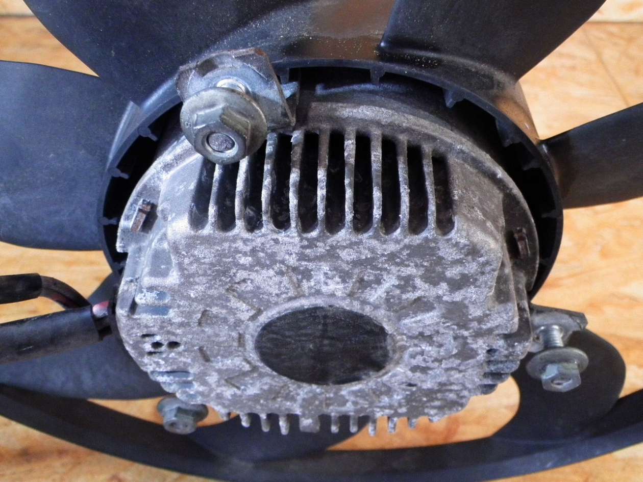 Radiator fan VW TOURAN (1T1, 1T2) 1.9 TDI 4471446 | B-Parts