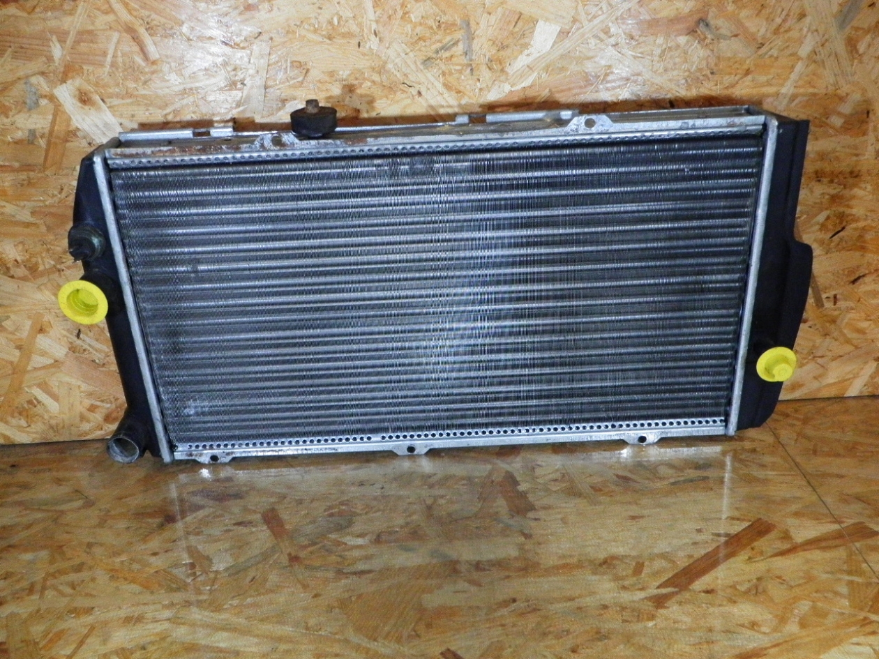 Water radiator AUDI 100 C3 Saloon (443, 444) 1.9 4653215 | B-Parts