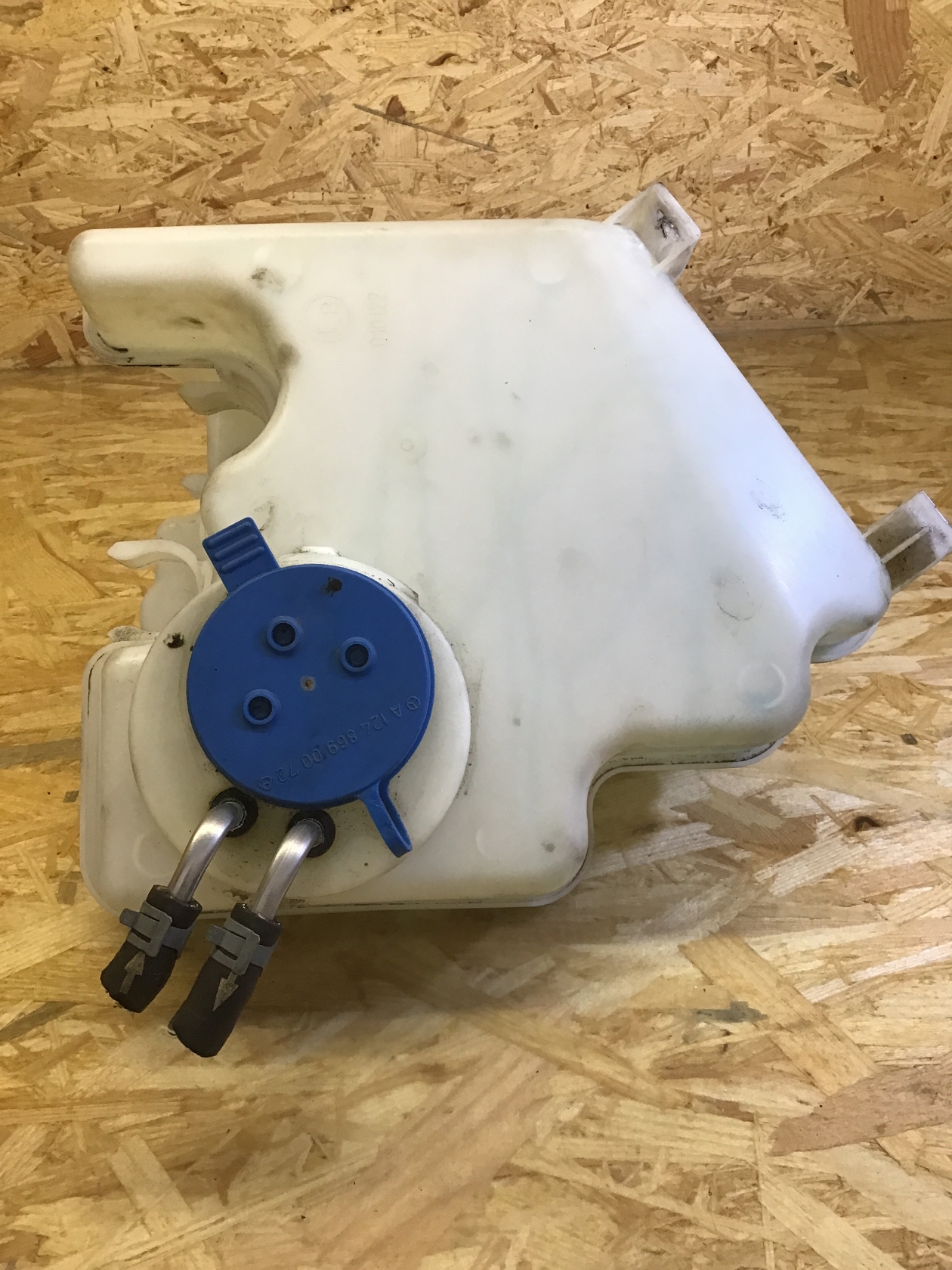 Windscreen washer tank MERCEDES-BENZ B-CLASS Sports Tourer (W245) B 180 ...