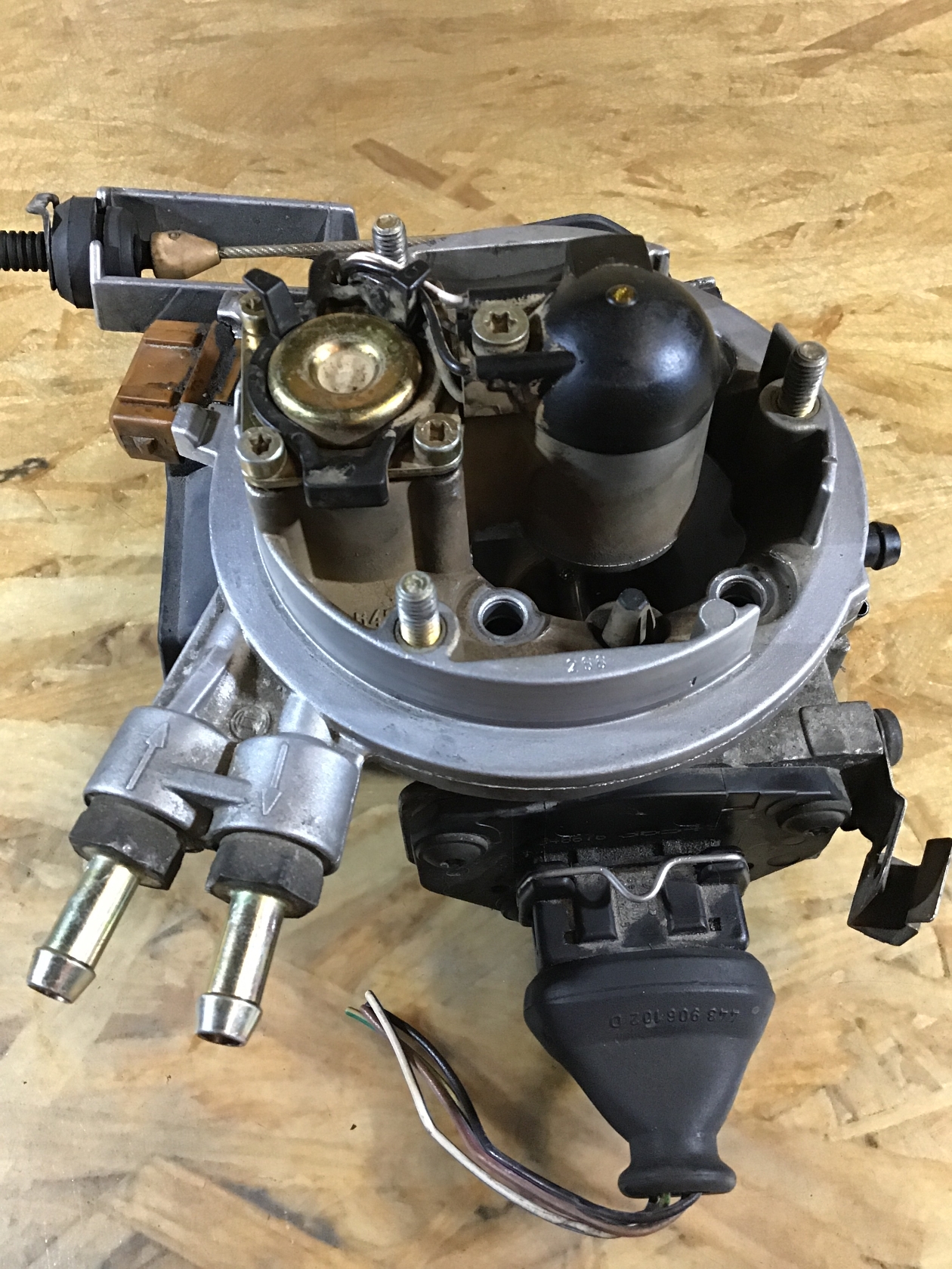 Rail D'Injecteurs AUDI 80 B4 Saloon (8C2) 2.0 4913415 | B-Parts