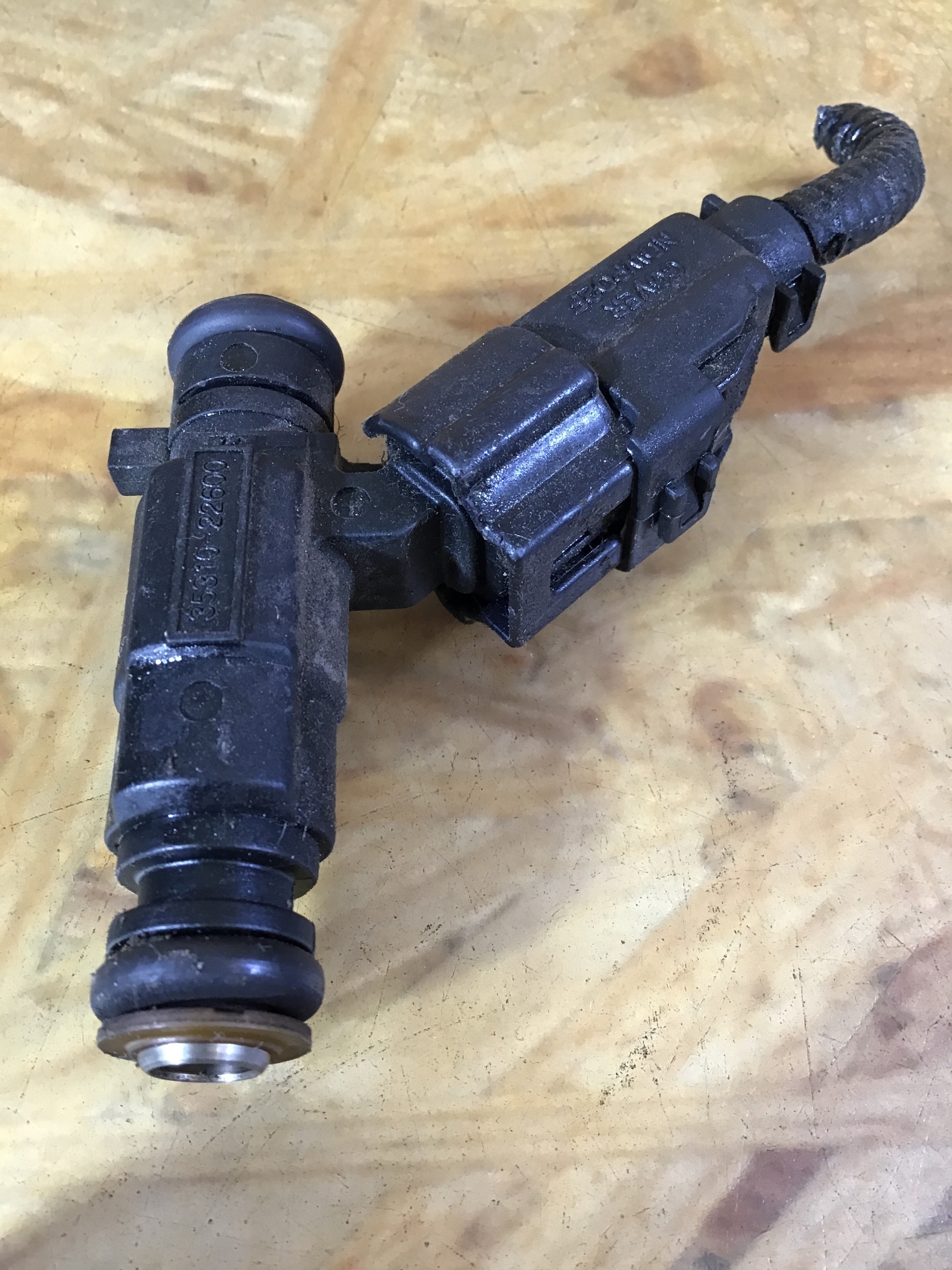 Injector HYUNDAI GETZ (TB) 1.3 6072423 | B-Parts