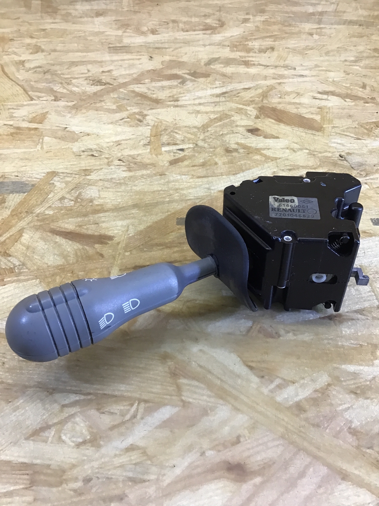 Steering column stalk RENAULT TWINGO I (C06_) 1.2 16V (C06C, C06D, C06K ...