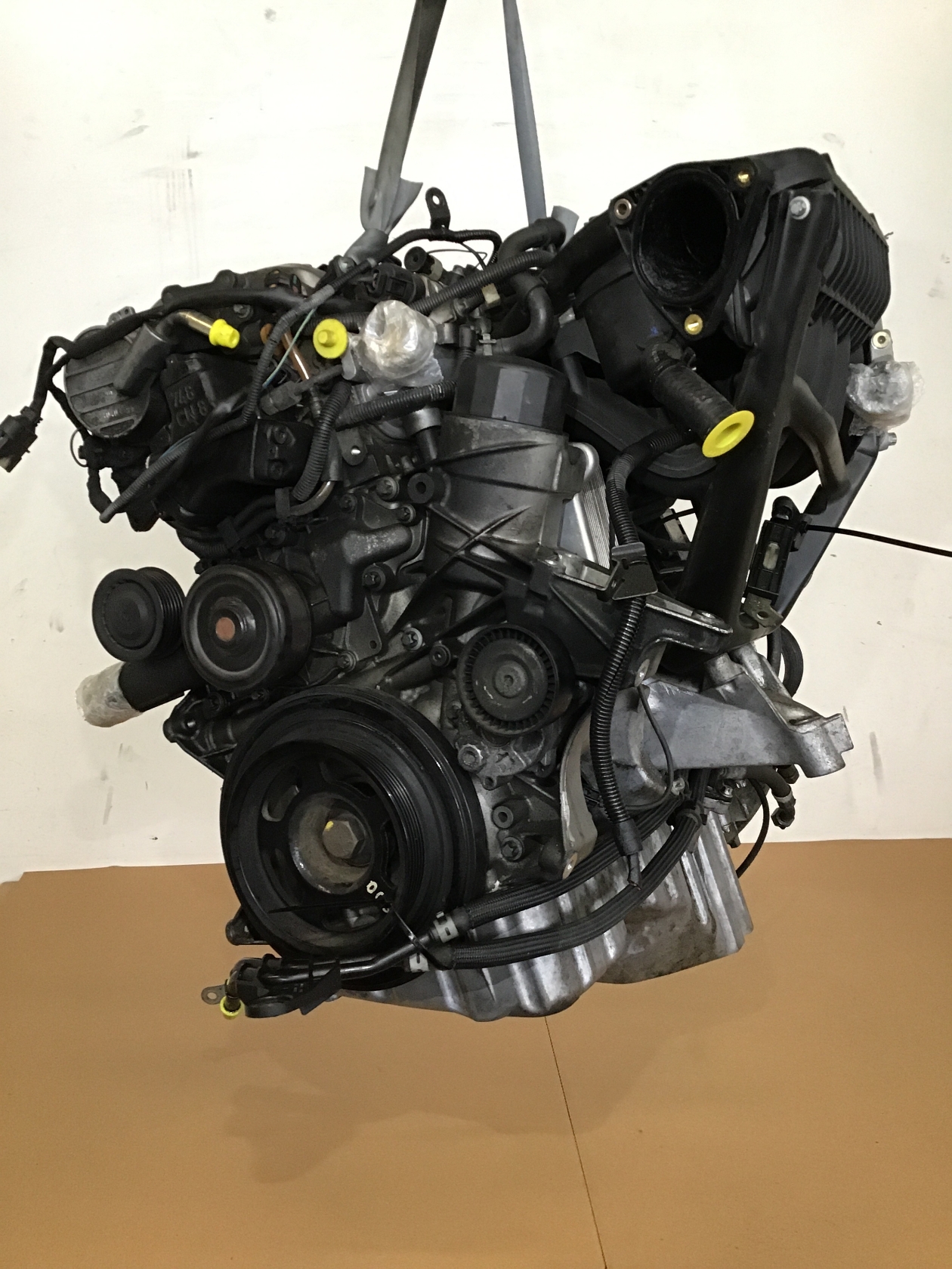 Engine MERCEDES-BENZ C-CLASS (W203) C 220 CDI (203.006) 6081112 | B-Parts