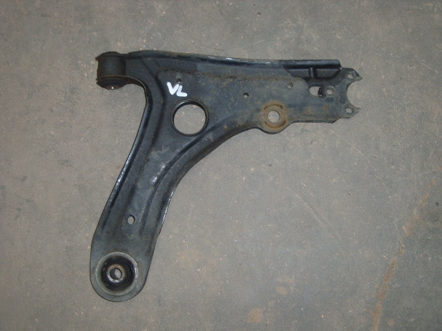 Left front suspension arm VW POLO CLASSIC (6V2) 75 1.6 | B-Parts