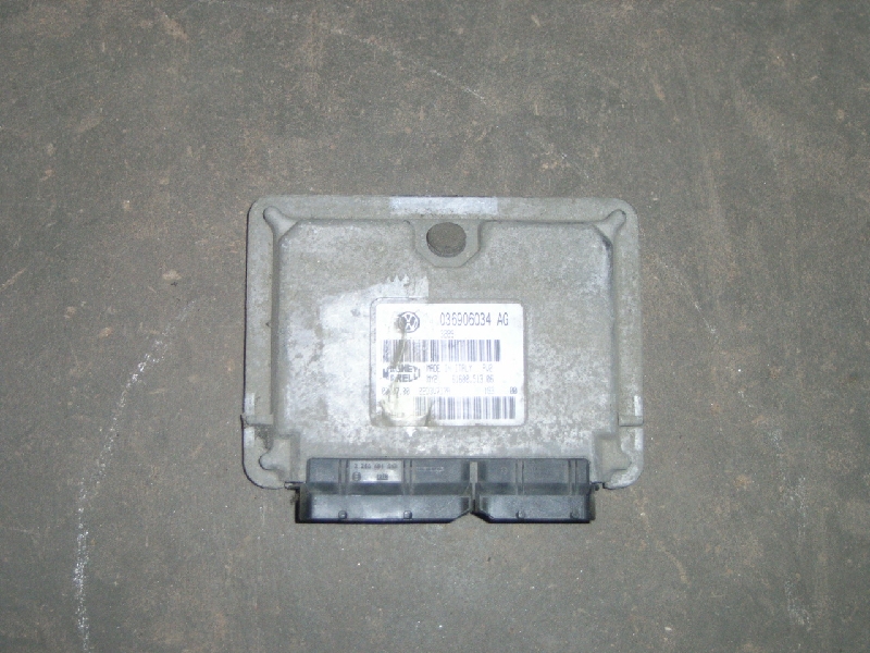 Engine control unit (ECU) VW POLO (6N2) 1.4 16V 2649053 | B-Parts