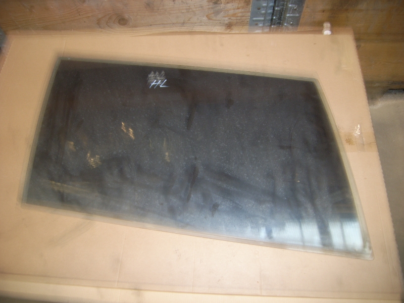 Rear left quarter glass JEEP CHEROKEE (XJ) 2.5 TD 4x4 | B-Parts
