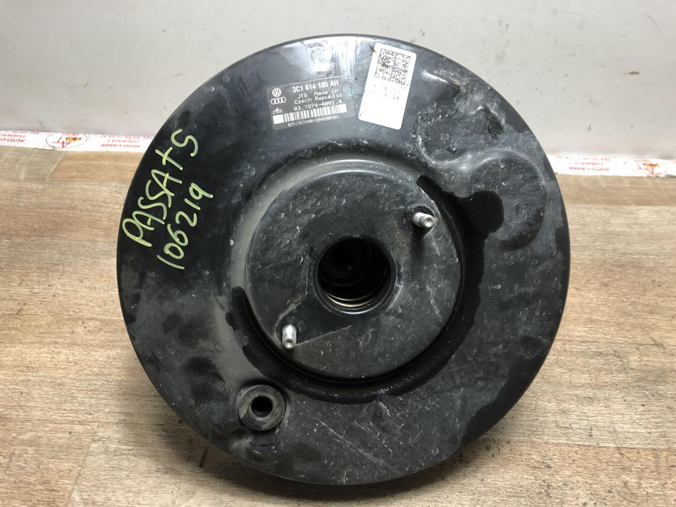 Servo brake VW PASSAT B6 (3C2) 2.0 TDI 16V 23068518 | B-Parts