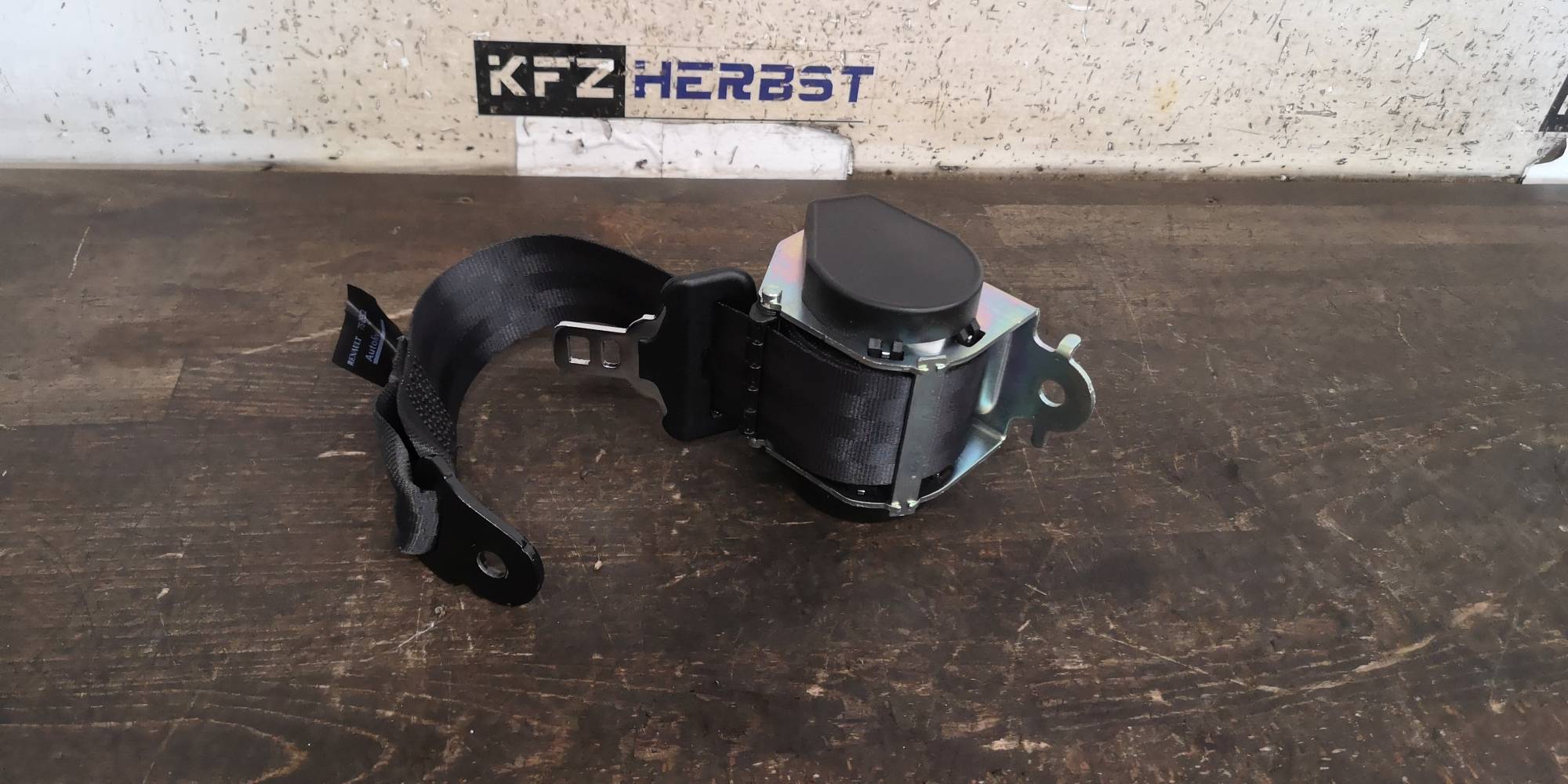 Rear right seatbelt DACIA DUSTER (HS_) 1.6 SCe 115 4x4 12877958 | B-Parts