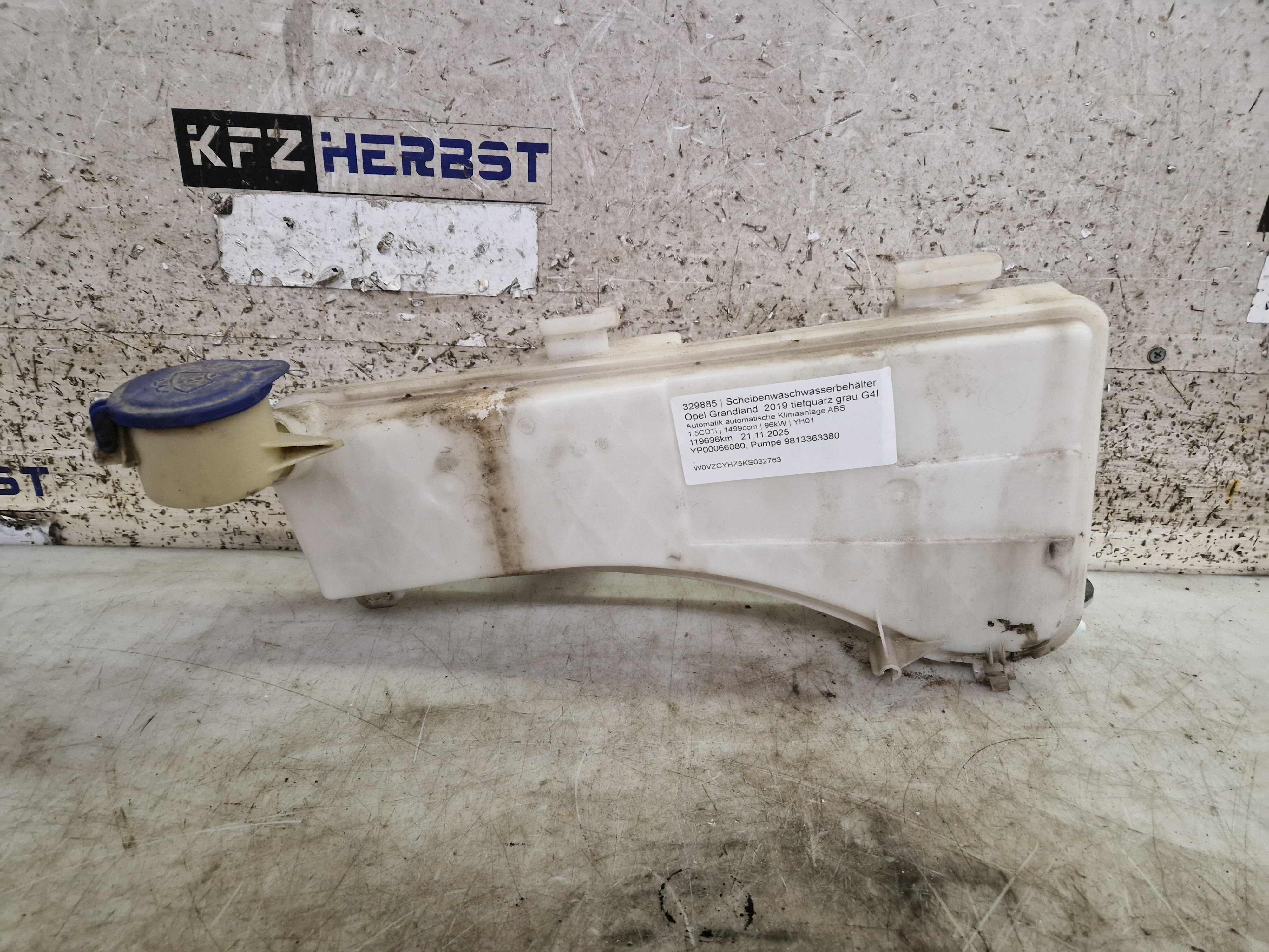 Windscreen washer tank OPEL GRANDLAND / GRANDLAND X (A18, P1UO) 1.5 ...