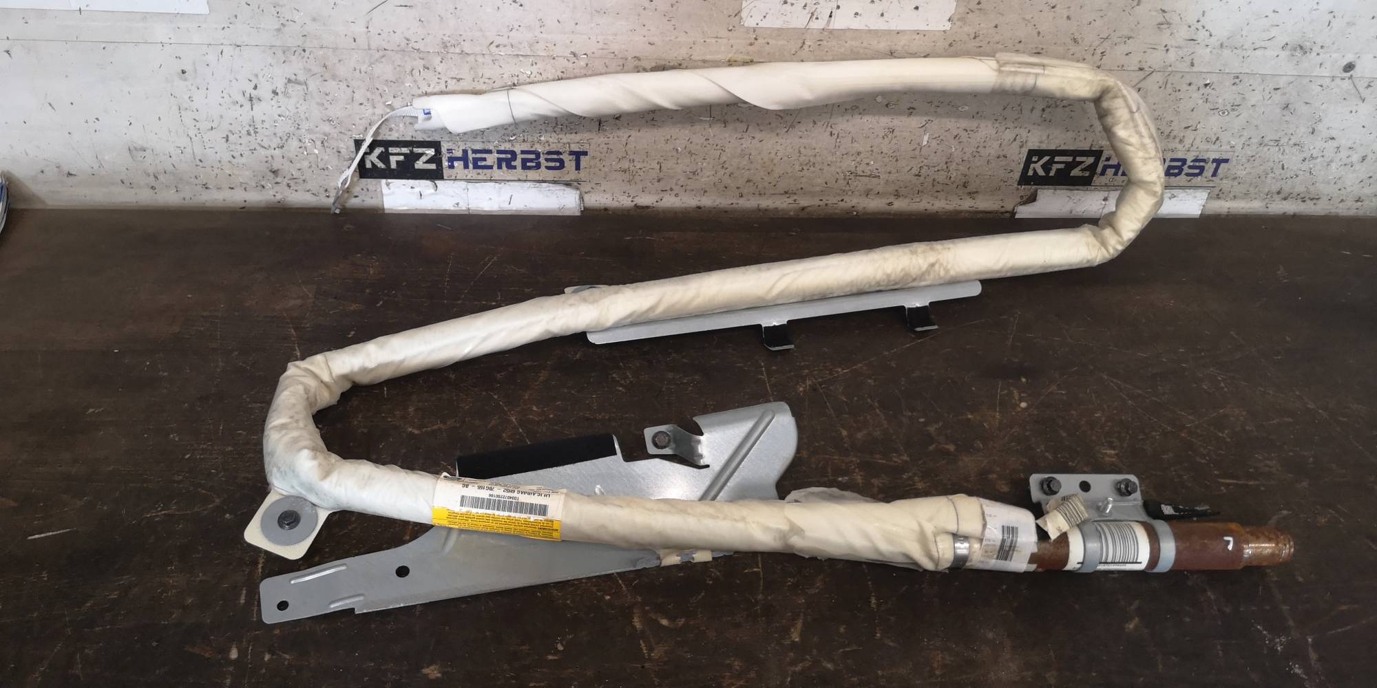 Left curtain airbag LAND ROVER FREELANDER 2 (L359) 2.2 TD4 4x4 12877161 ...