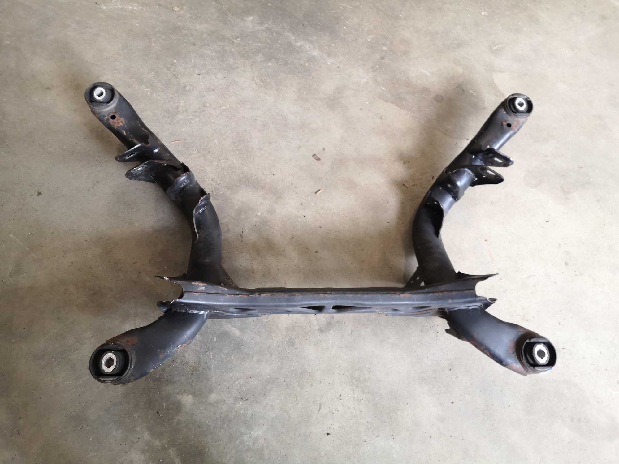 Rear axle AUDI A4 B8 (8K2) 2.0 TDI 20496466 | B-Parts