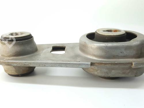 Engine mount NISSAN X-TRAIL III (T32_, T32R, T32RR) 1.6 dCi (T32 ...