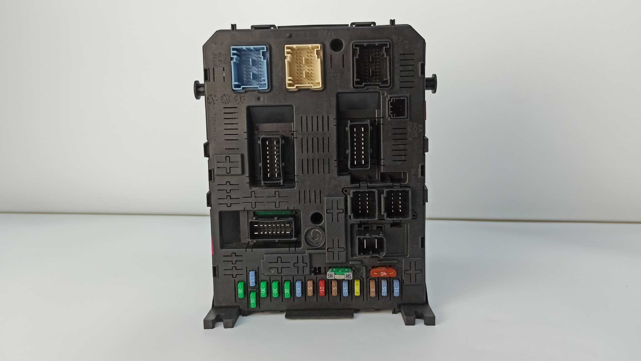 Fuse box CITROËN BERLINGO MULTISPACE (B9) 1.6 HDi 110 10210267 | B-Parts