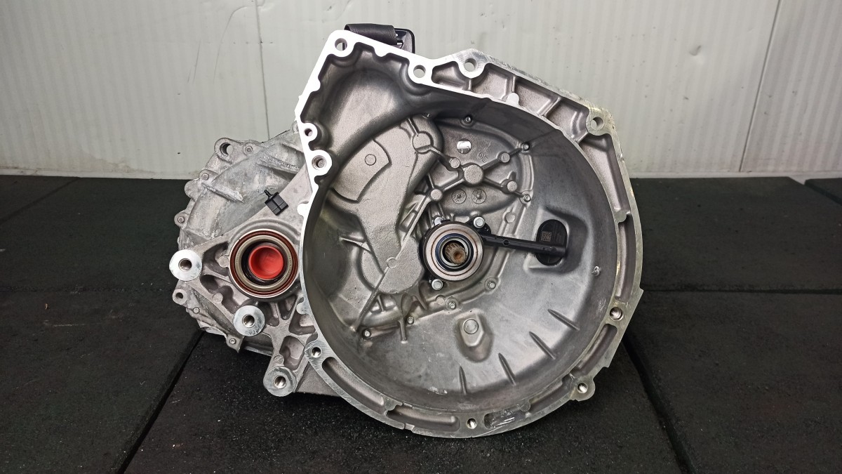 Gearbox FORD TRANSIT COURIER B460 MPV 1.5 EcoBlue 11086322 | B-Parts