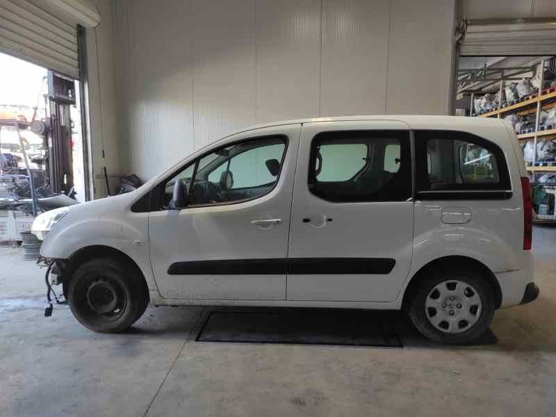 Rear axle PEUGEOT PARTNER Tepee 1.6 HDi 9704658 | B-Parts