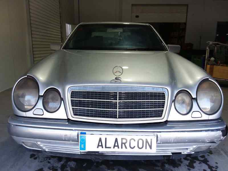 Front bumper reinforcement MERCEDES-BENZ E-CLASS (W210) E 300 Turbo-D ...