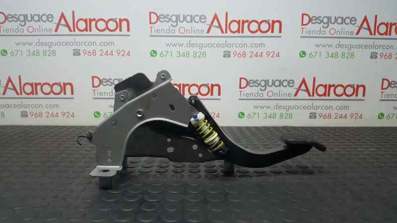 Clutch pedal RENAULT MEGANE IV Hatchback (B9A/M/N_) 1.2 TCe 130 (B9MR ...