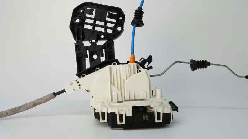 Front left lock MERCEDES-BENZ CLA Coupe (C117) CLA 200 CDI / d (117.308 ...