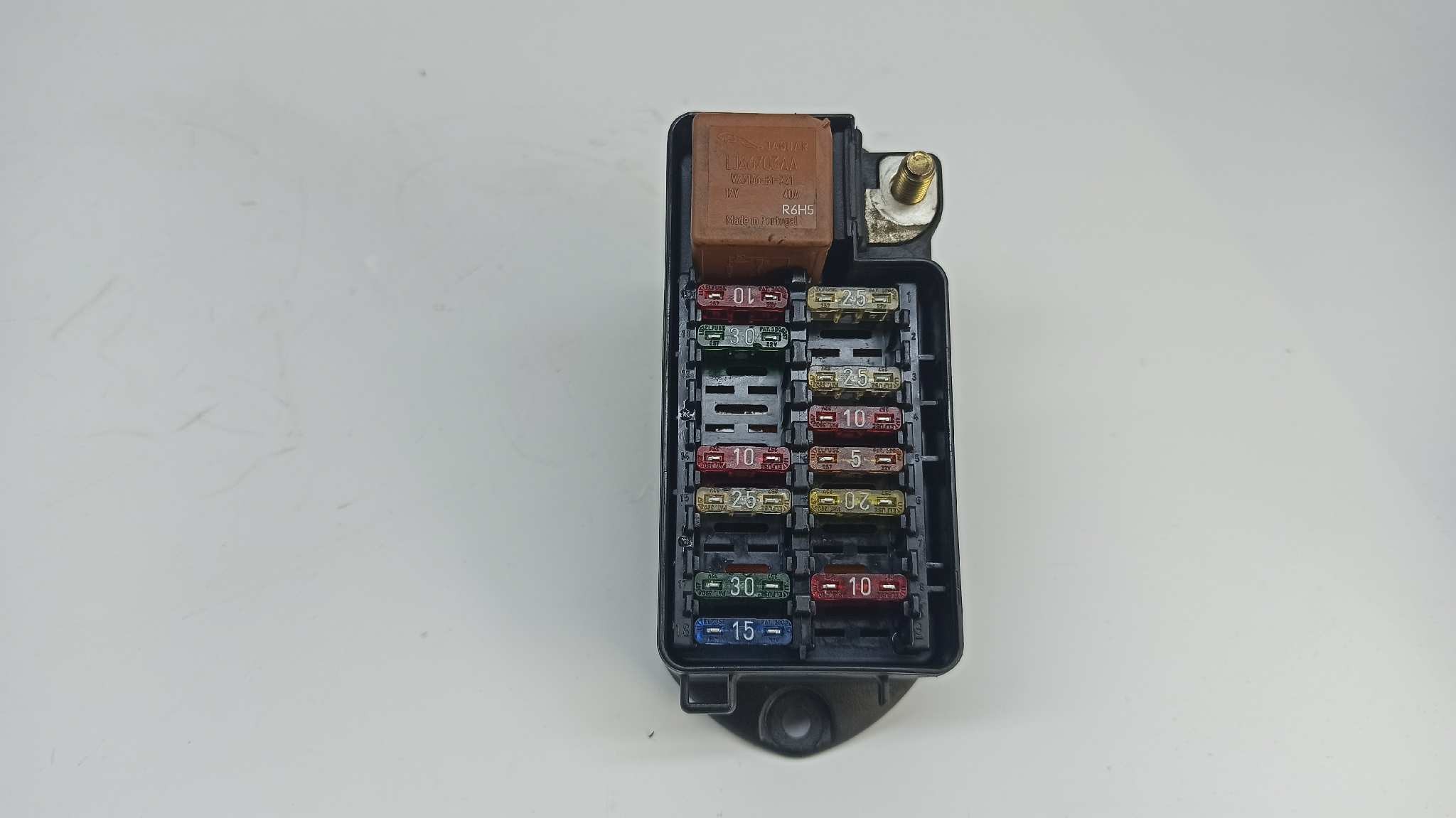 Fuse box JAGUAR XJ (X300, X330) 6 3.2 7458843 | B-Parts
