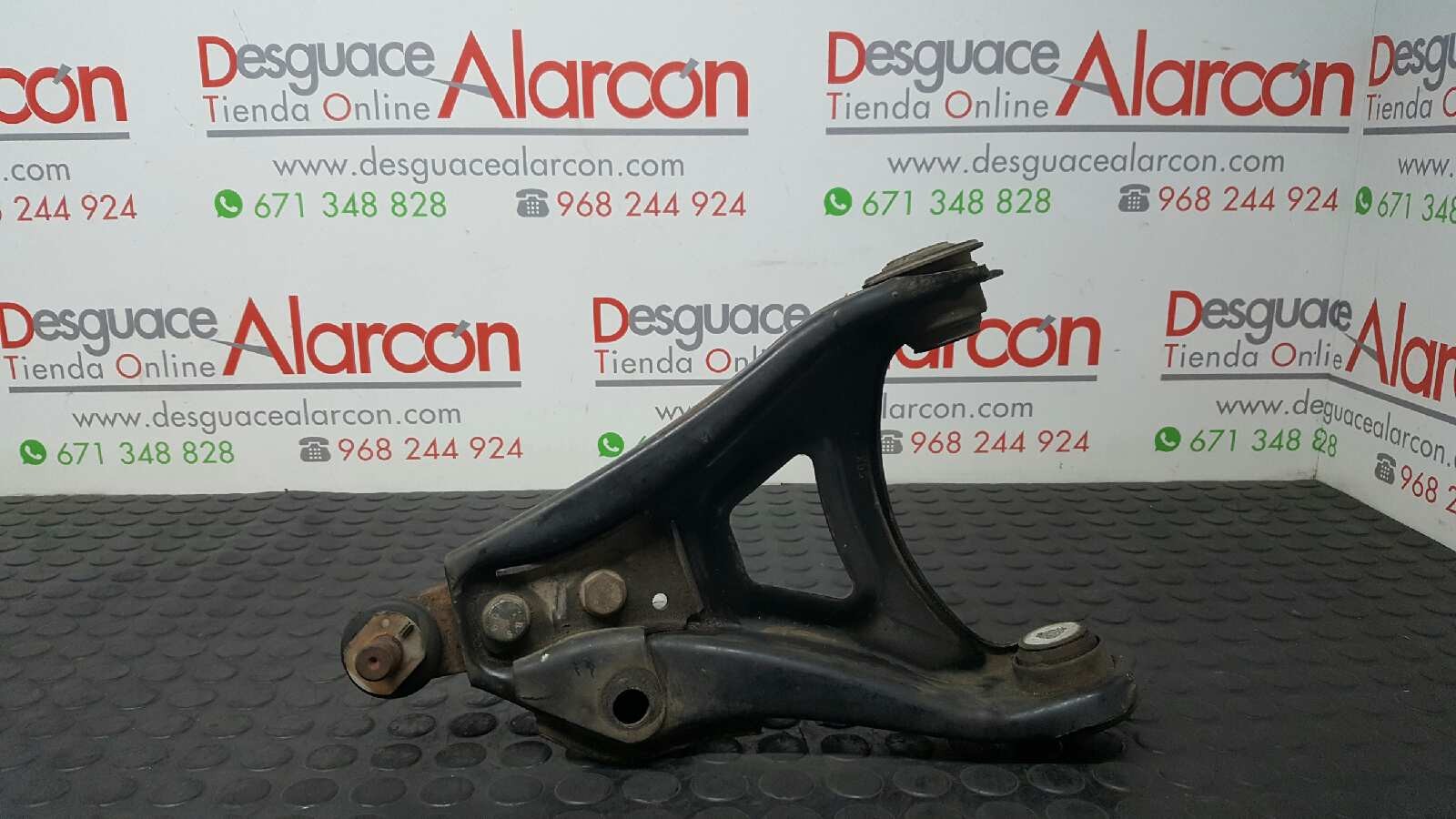 Left front suspension arm RENAULT CLIO II (BB_, CB_) 1.2 (BB0A, BB0F ...
