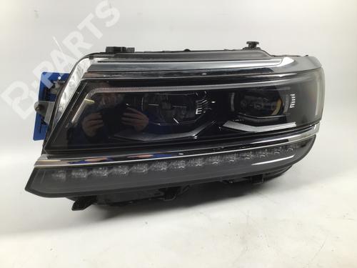 Left headlight VW TIGUAN (AD1, AX1) 2.0 TDI 7195013 | B-Parts