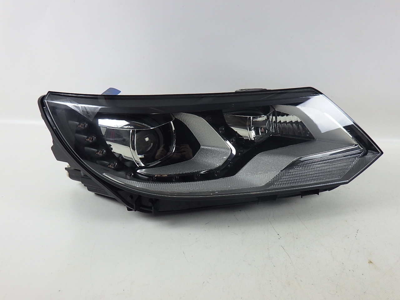 Faro derecho VW TIGUAN (5N_) 2.0 TDI 2722459 | B-Parts