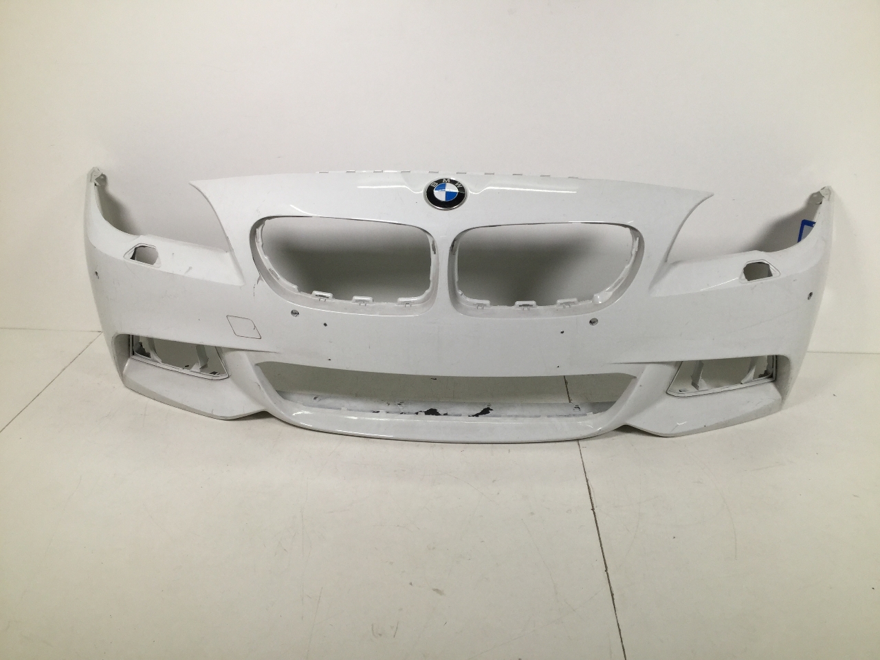 Front bumper BMW 5 (F10) 520 d 2722627 | B-Parts