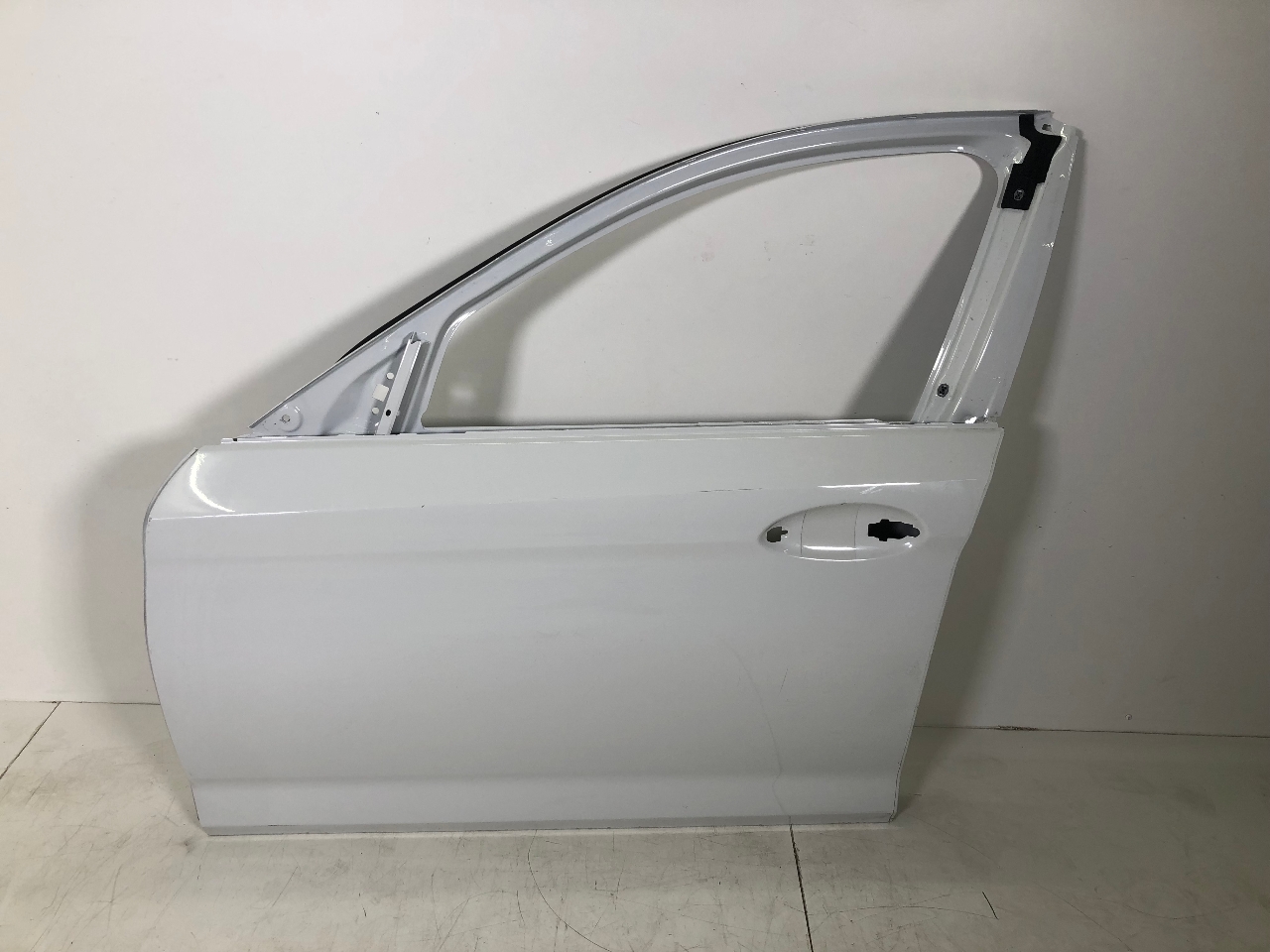 Left front door BMW 5 (G30, F90) 520 d BMW: 41007408961 41007408961 ...