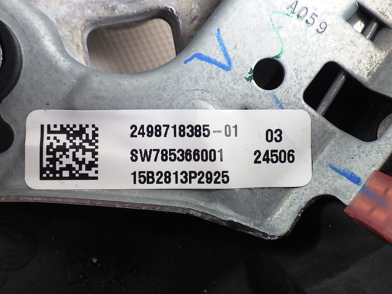 Volant BMW X3 (F25) xDrive 20 d BMW: 2498718385-01 BMW: 2498718385-01 ...