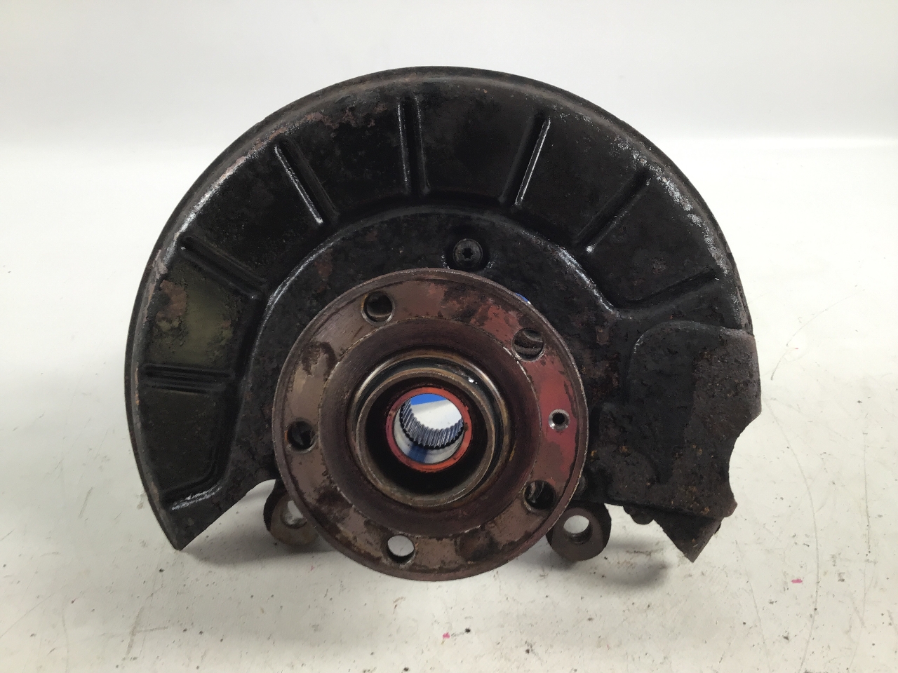Left front steering knuckle VW TIGUAN (5N_) 2.0 TDI 10146045 | B-Parts
